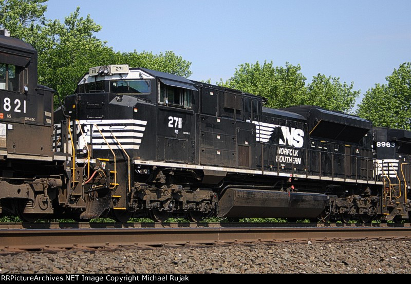 NS 2711